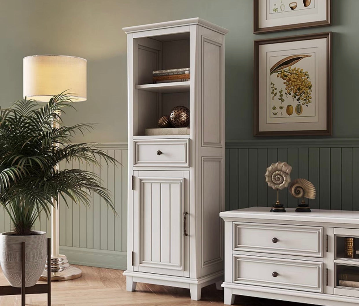 LEONARDO Classic TV Console — TeakCo